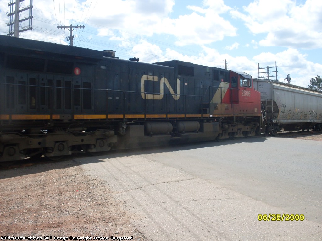CN Crossing Baldwin Ave